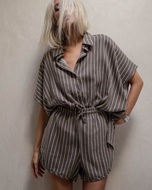 Women’s White Tops | Timeless & Effortless Styles